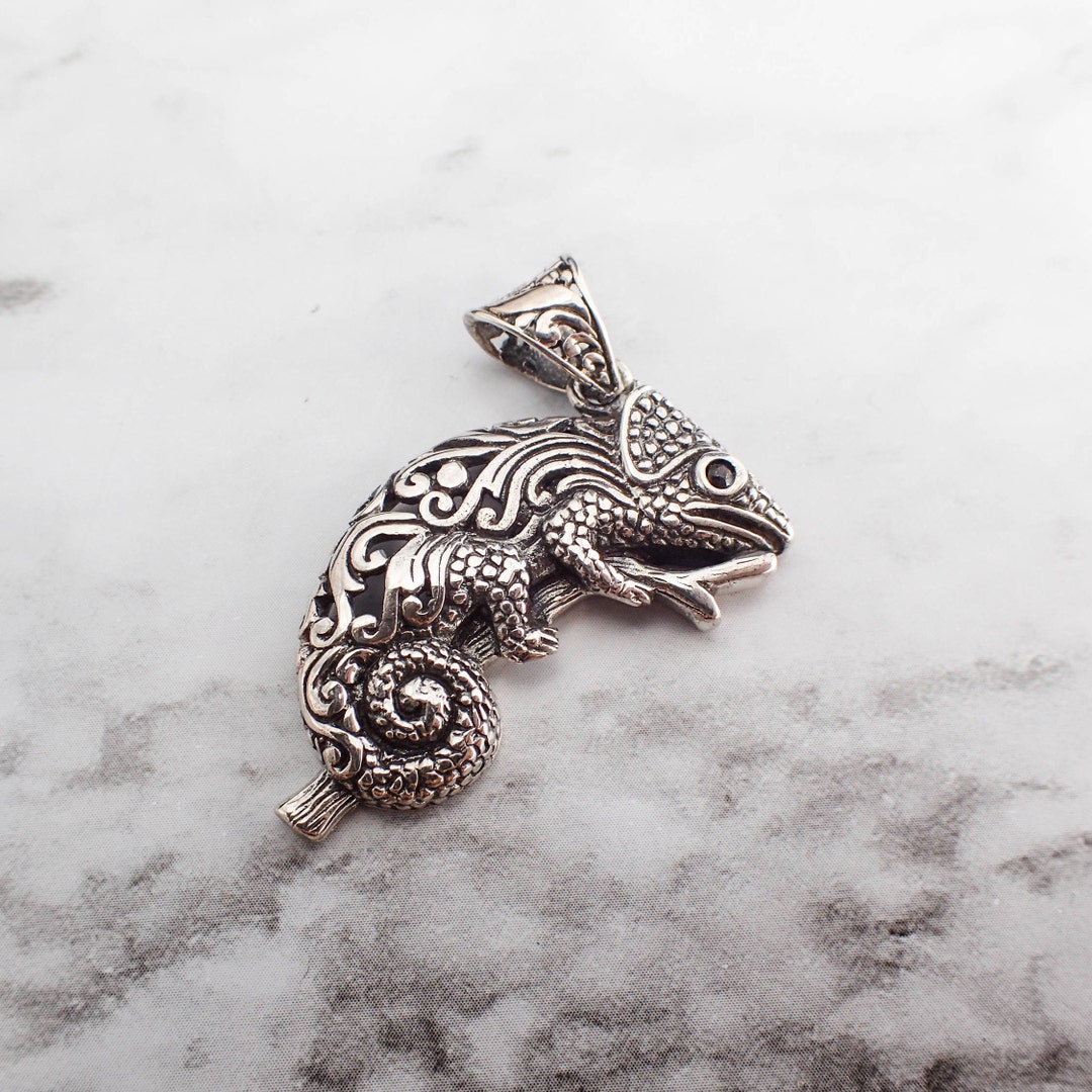 Chameleon Necklace, Silver Chameleon Jewelry, Chameleon Gift for Her ...