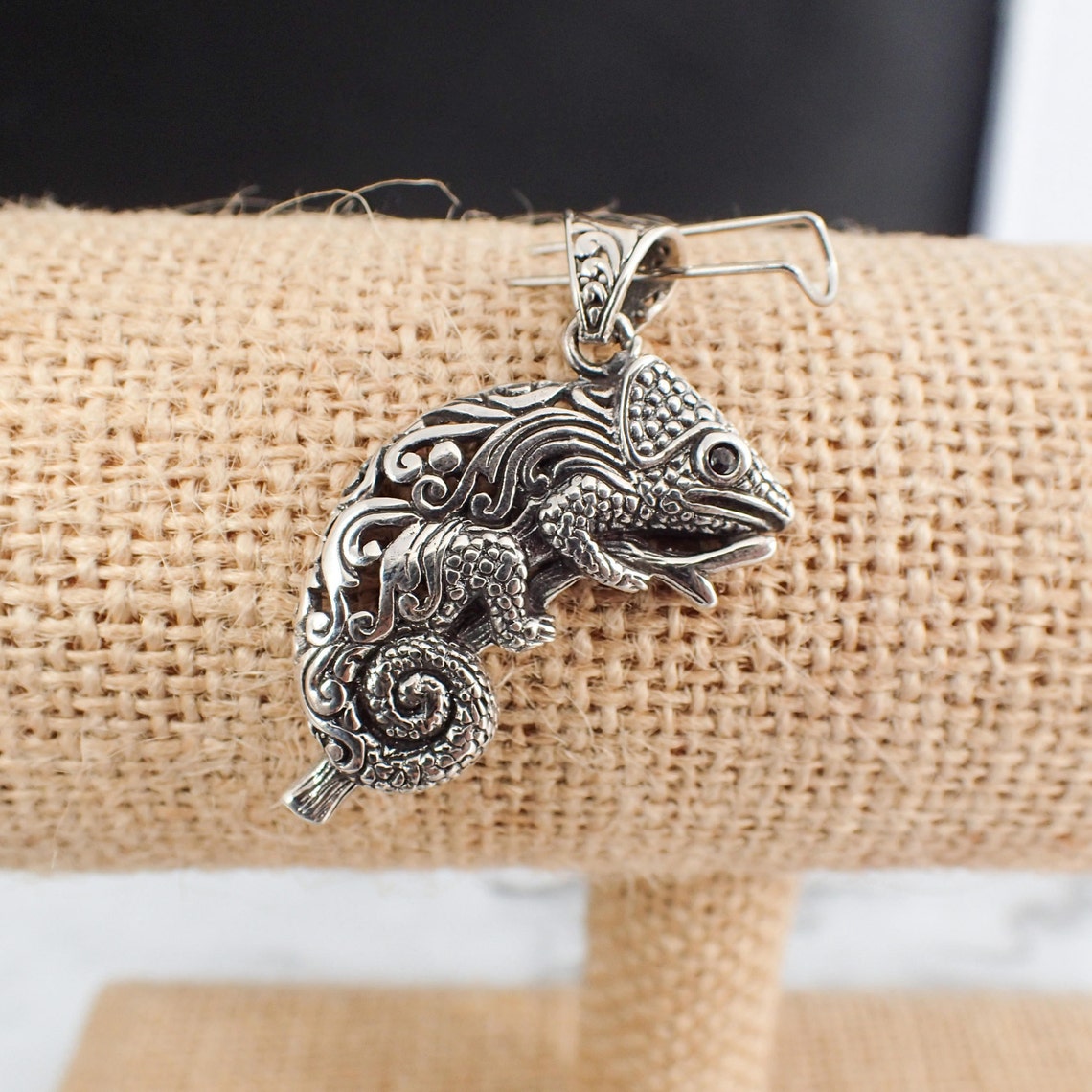 Chameleon Necklace Silver Chameleon Jewelry Chameleon Gift - Etsy