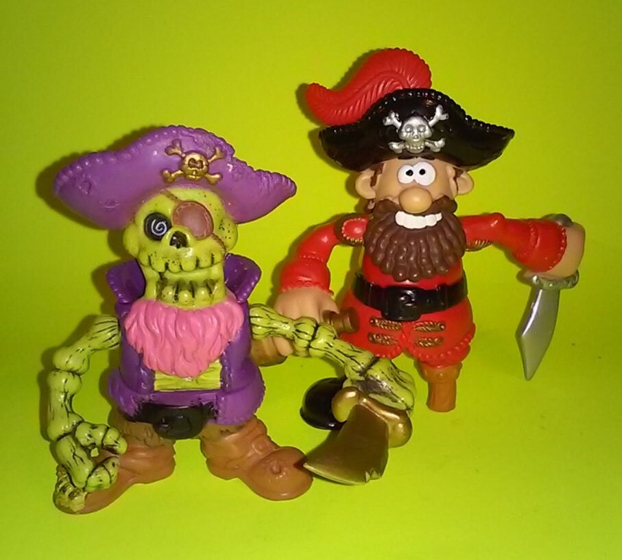 Pirate Adventure Captain Black Beard and Skeleton Captain Black Beard ...