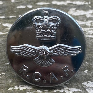 RCAF Uniform Buttons WW2 Militaria Made in England - Etsy
