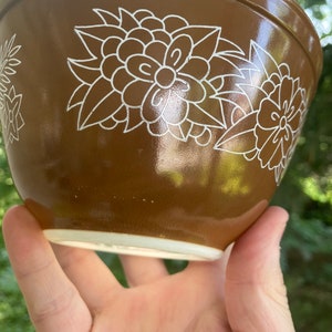 Pyrex Woodland Pattern Nesting Bowls Set of 3 - Etsy