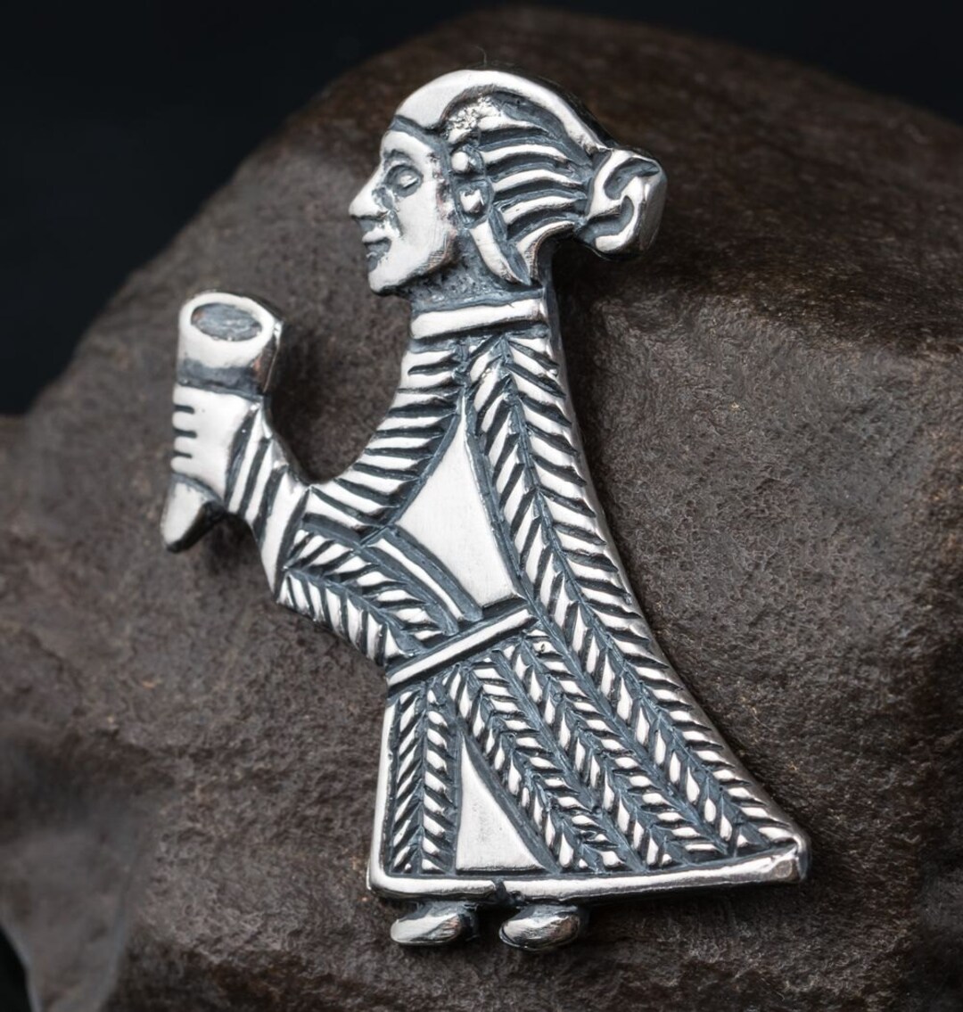 Valkyria Valkyrie Sterling Silver Pendant Necklace Replica Sweden Birka ...