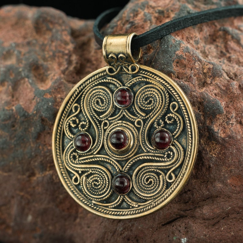 BATTERSEA Luxury Brythonic Celtic Jewel Garnet Bronze Red - Etsy