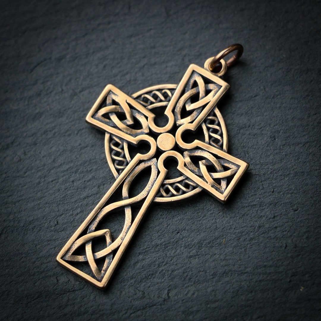 CELTIC CROSS, Bronze Pendant/amulet Irish - Etsy