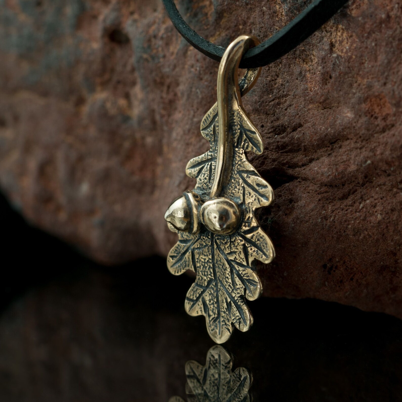 OAK LEAF Bronze PENDANT With Acorn Tree Nature Natural Celtic - Etsy