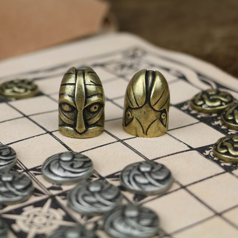 HNEFATAFL Viking Chess Óðins Hrafnar Tafl Board Game - Etsy