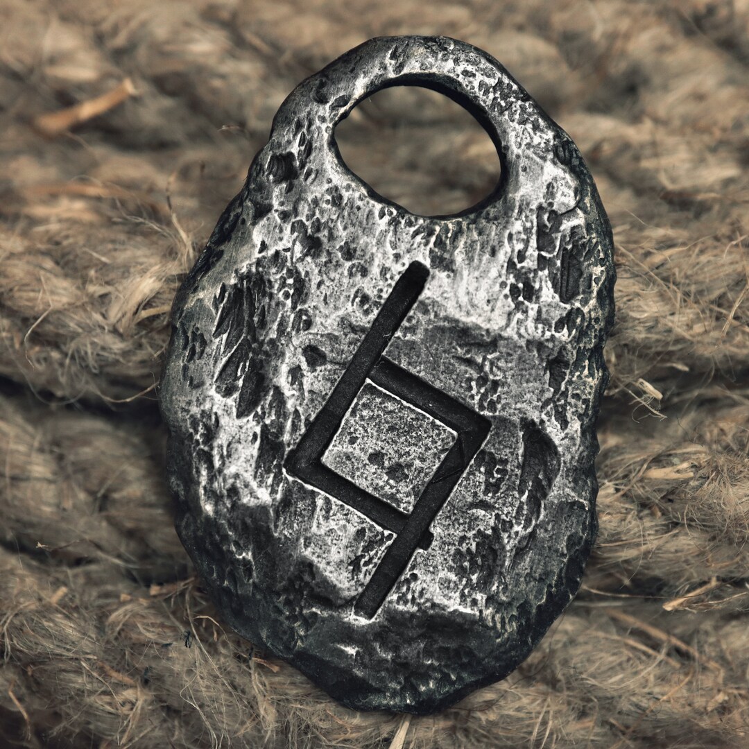 JERA, Elder Futhark Pendant/amulet - Etsy