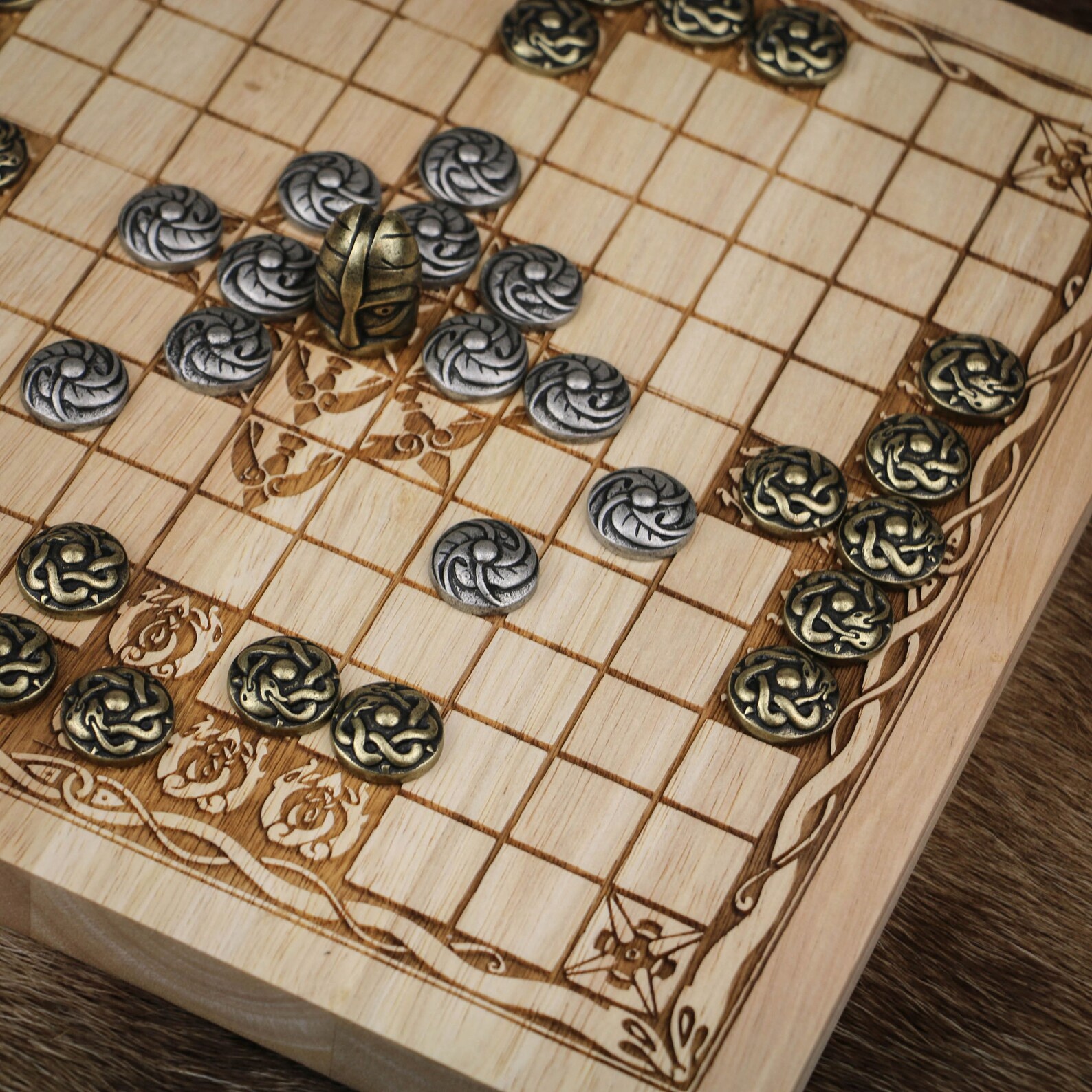 HNEFATAFL Viking Chess Óðins Hrafnar Tafl Board Game | Etsy