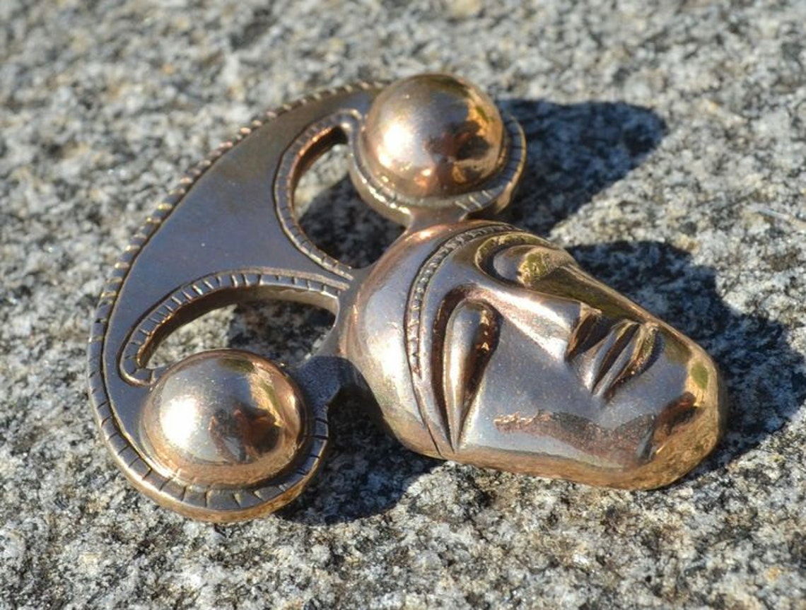 Celtic Head Bronze Pendant Museum Replica Iron Age Jewelry - Etsy