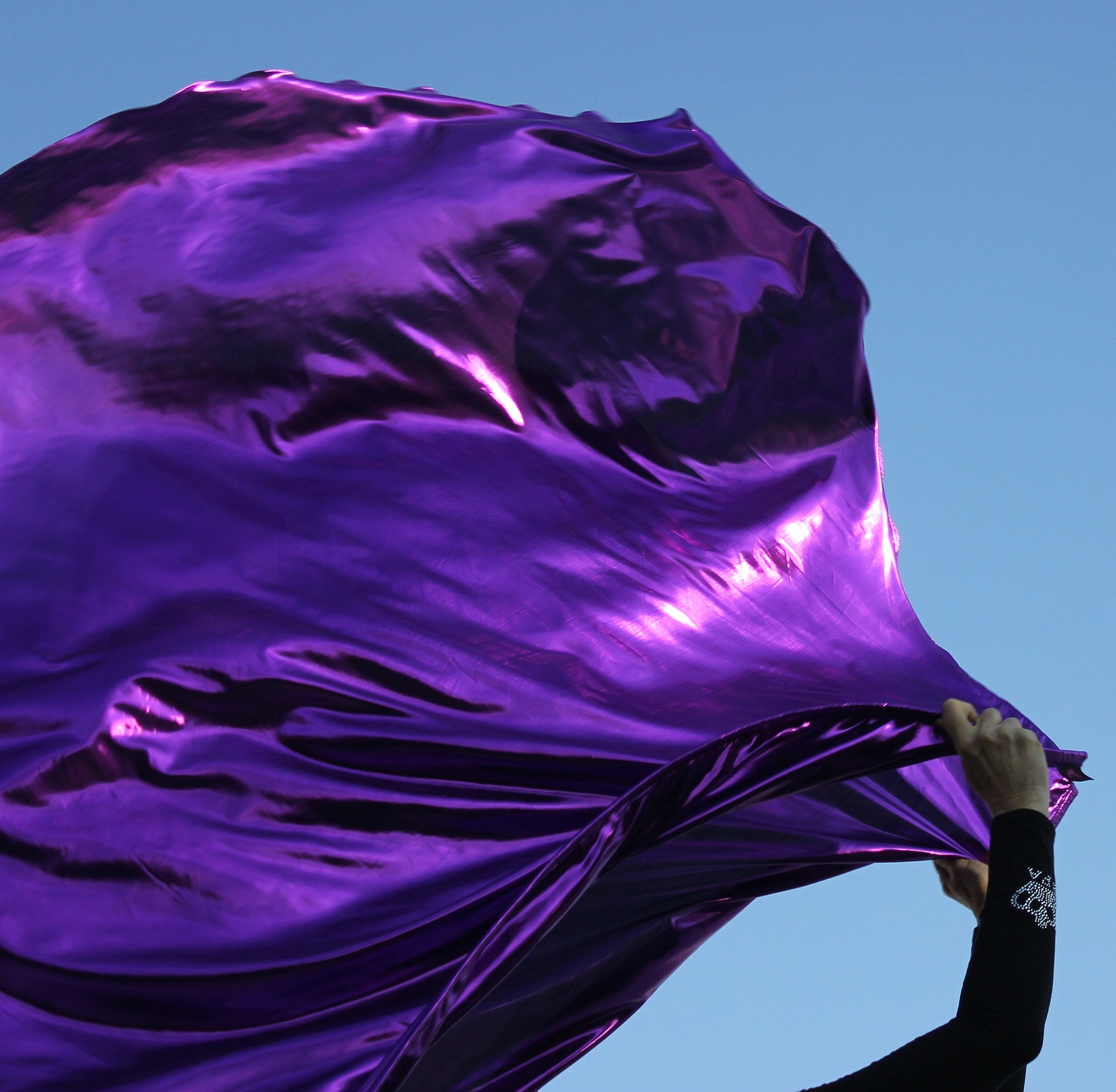 The 'passion of Christ' Lightweight Metallic Fuchsia | Etsy