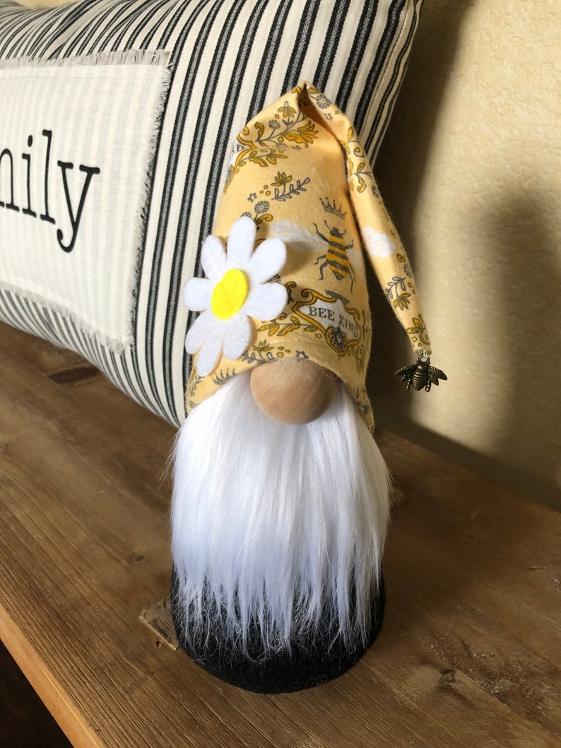 Bee Gnome, Spring Gnome, Mothers Day Gnome, Gnome, Spring Decor - Etsy