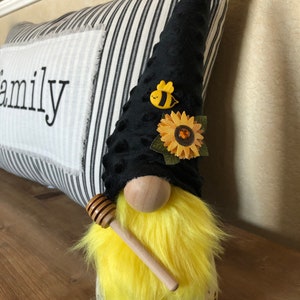 Bee Gnome, Bubble Bee Gnome, Spring Gnome, Spring Decor - Etsy