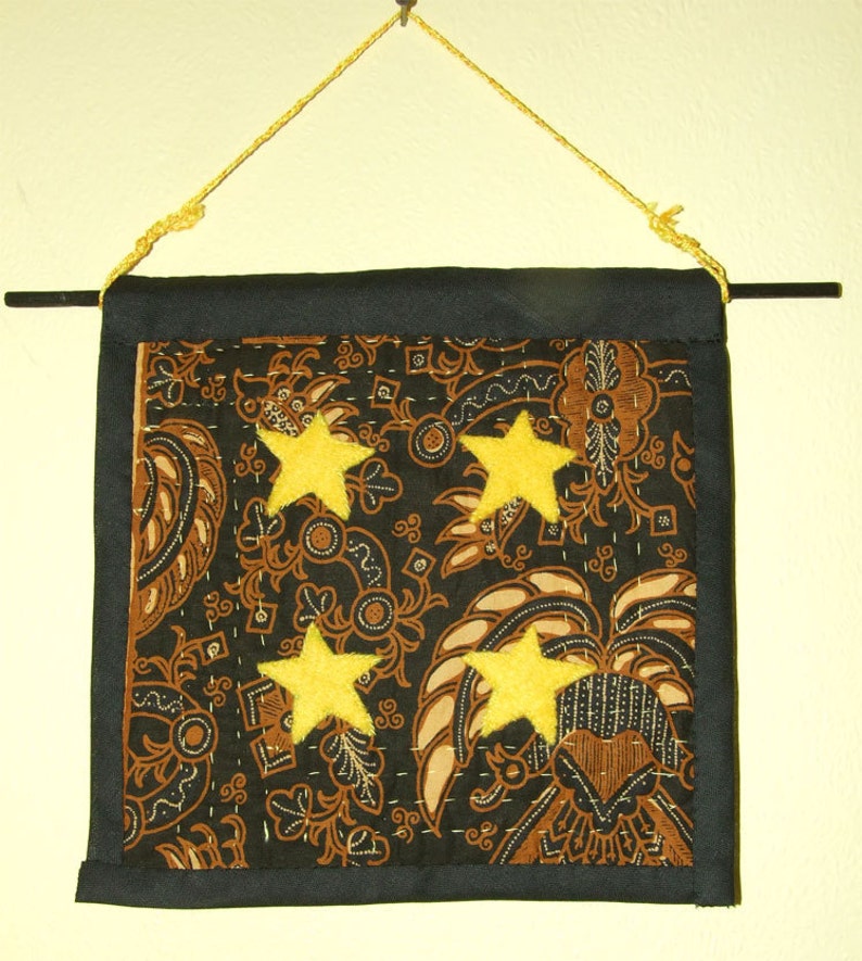 Smiling Sun Mini Quilt Wall Hanging - Etsy