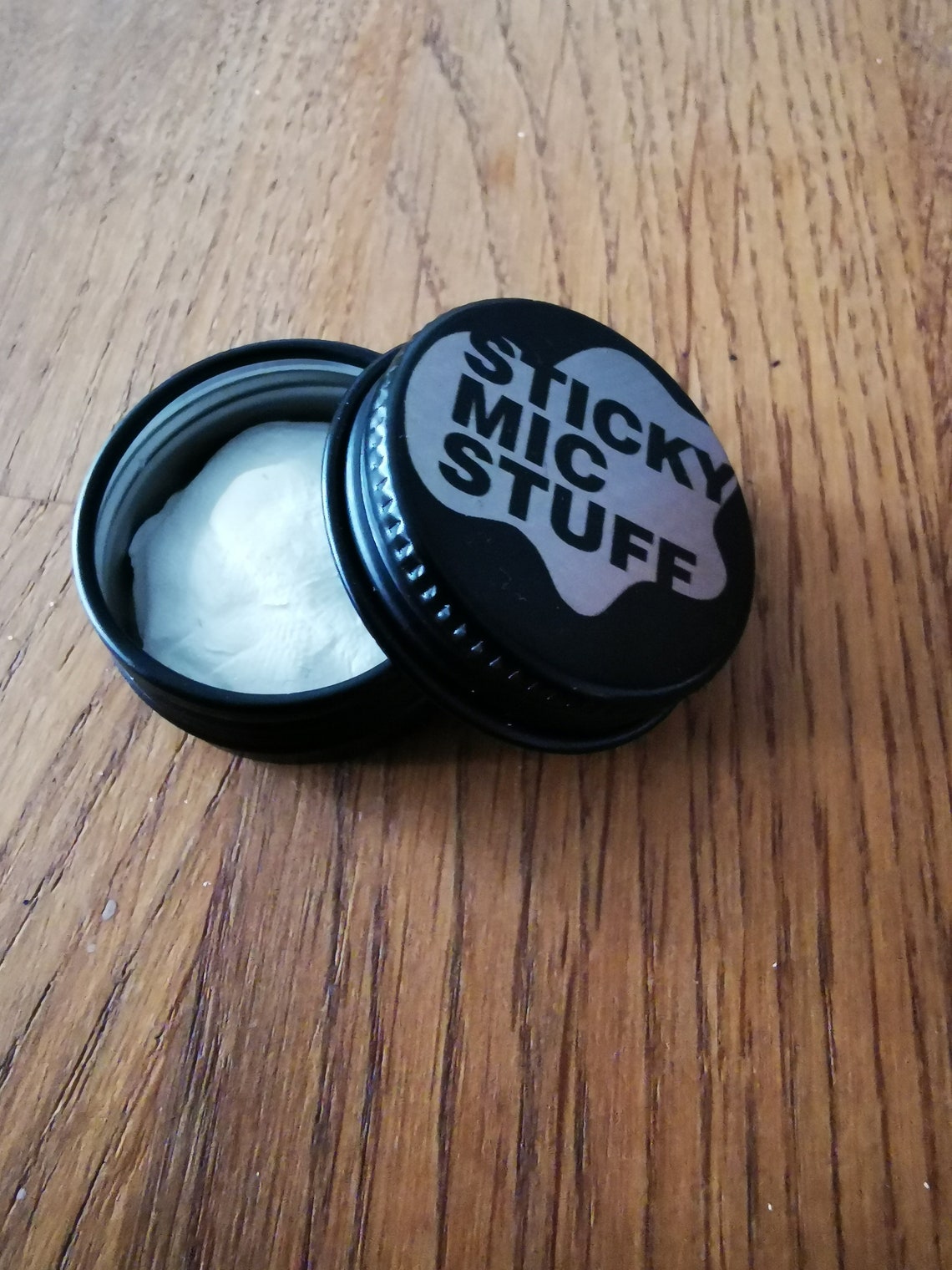 Sticky Mic Stuff, Reusable Adhesive Putty, Adhesive for Contact ...