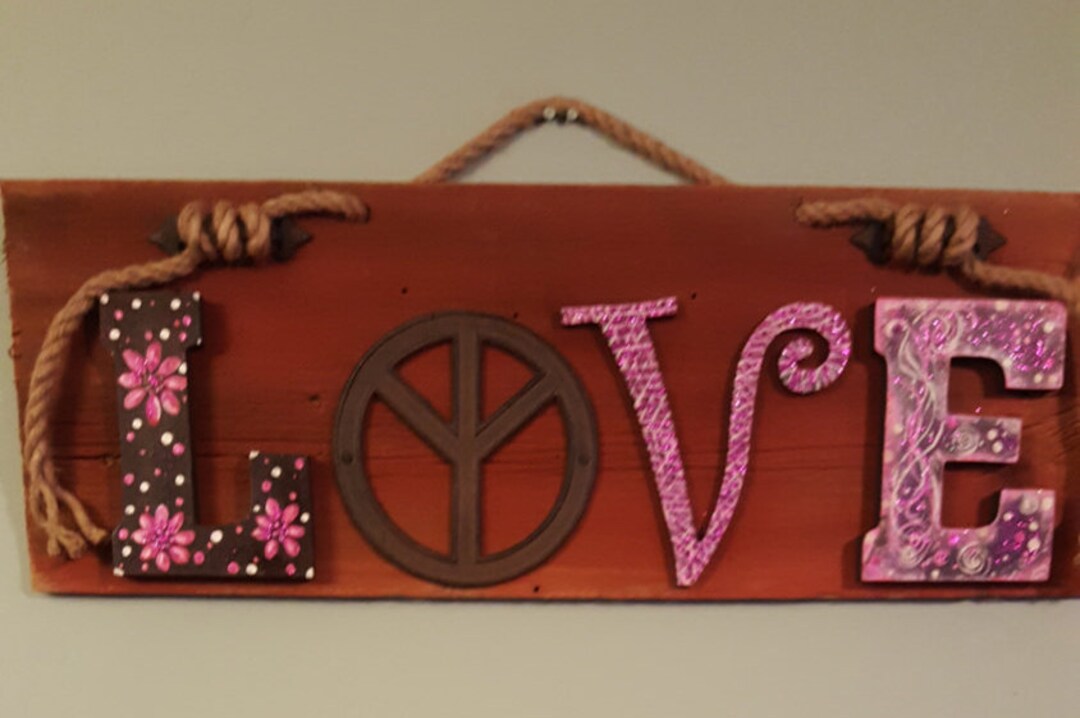 A Very Cute LOVE Sign Right Out of the 70's Hand - Etsy