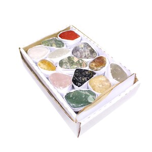Natural Tumbled Gemstone Mix 1.5-2 Lbs Full Box Approx. 10-15 Pieces ...