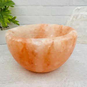 Himalayan Salt Bowl Crystal Bowl - Etsy