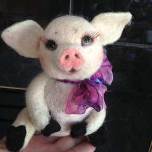 Felted Piglet, Handmade Piggy, Needle Felted Pig, Adorable Felted ...