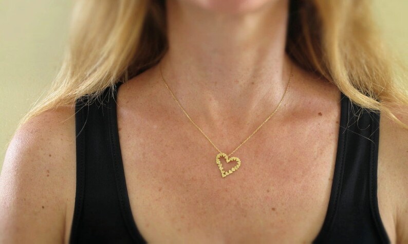 Heart Necklace in 18K Gold - Unique Heart 18k Solid Gold Necklace. - Etsy