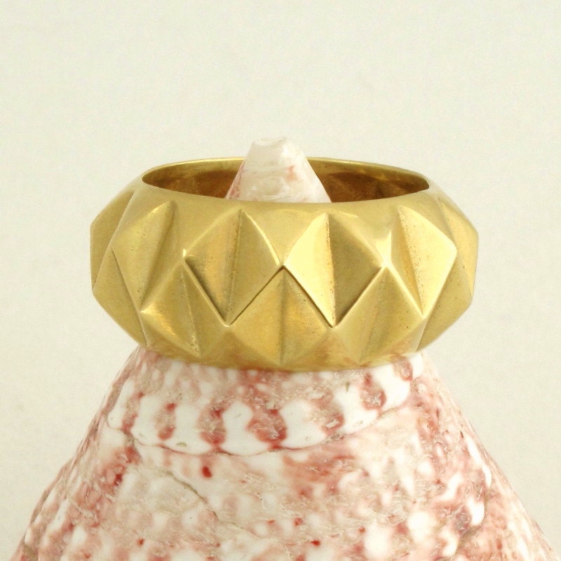 Geometric Gold Ring – 14k Sculpted Triangles Ring - Contemporary Gold ...