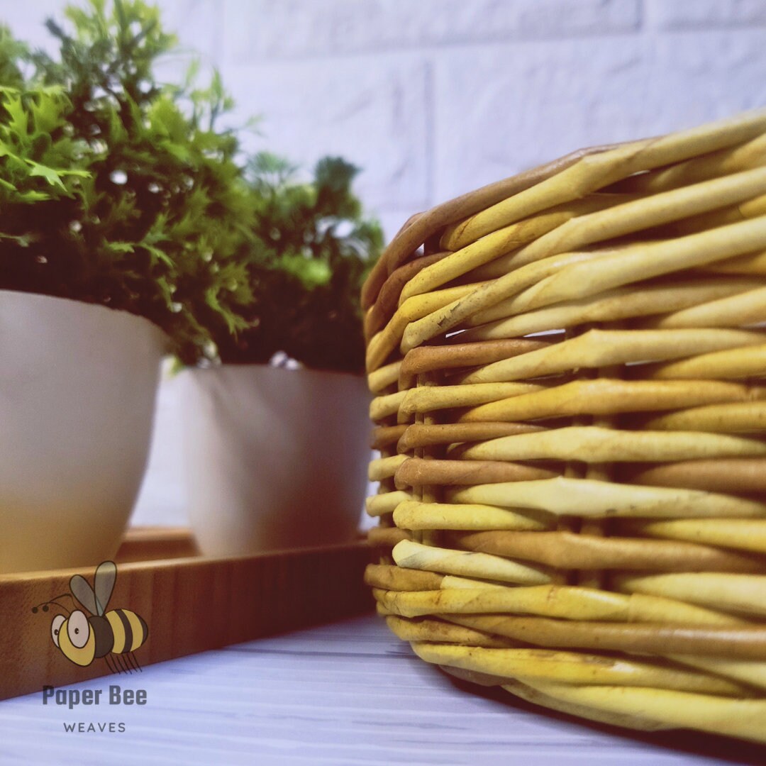 Round Light Brown Paper Wicker Fruit Bowl, Medium Size Handwoven Nuts ...