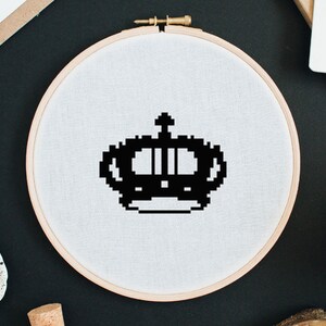 Cross Stitch Crown, Counted Cross Stitch PDF Pattern. Instant Download ...