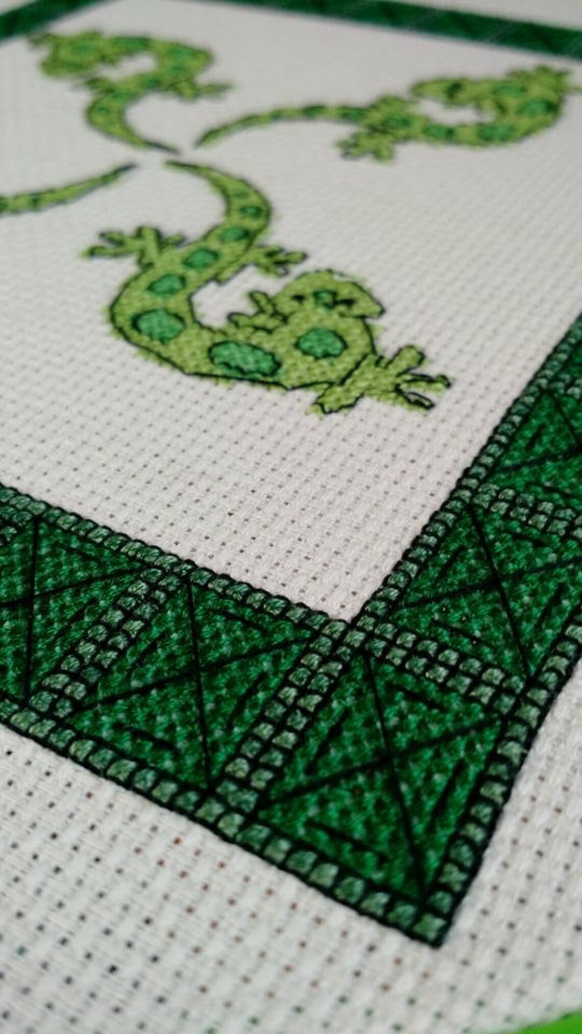 Lizard Cross Stitch Pattern / Gecko Cross Stitch Chart / | Etsy UK