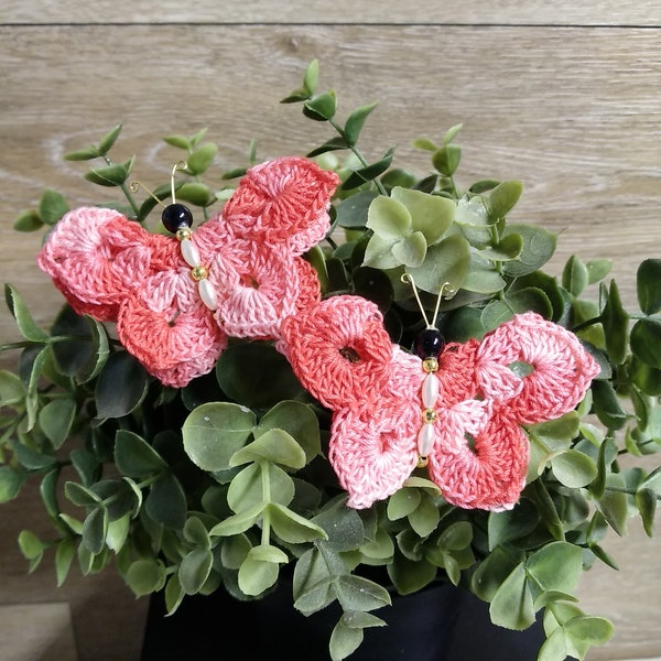 Crocheted Magnets - Etsy