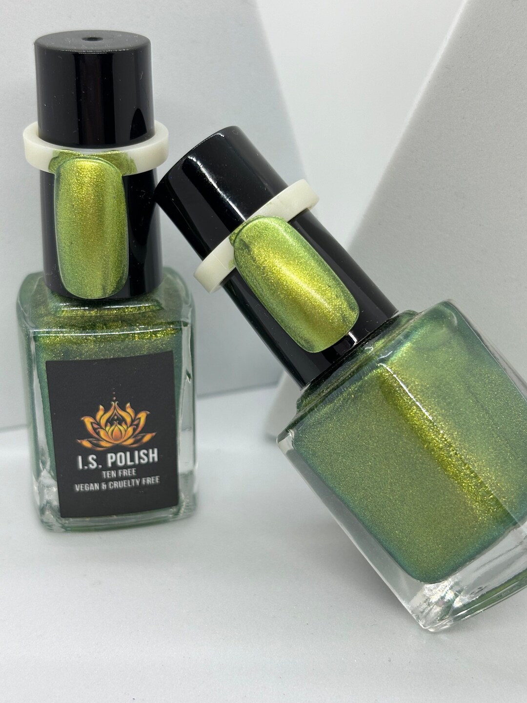 Pine & Dandy - Magnetic Polish Green Gold - Etsy