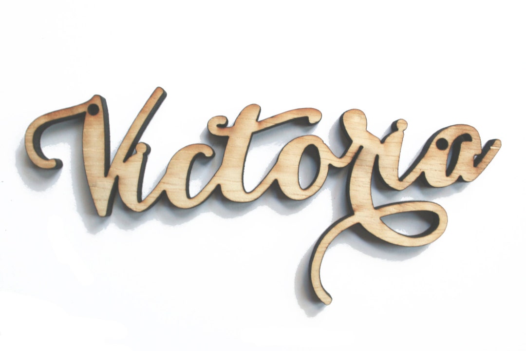 Custom Calligraphy Name Ornament, Beautiful Carolyna Script Font ...