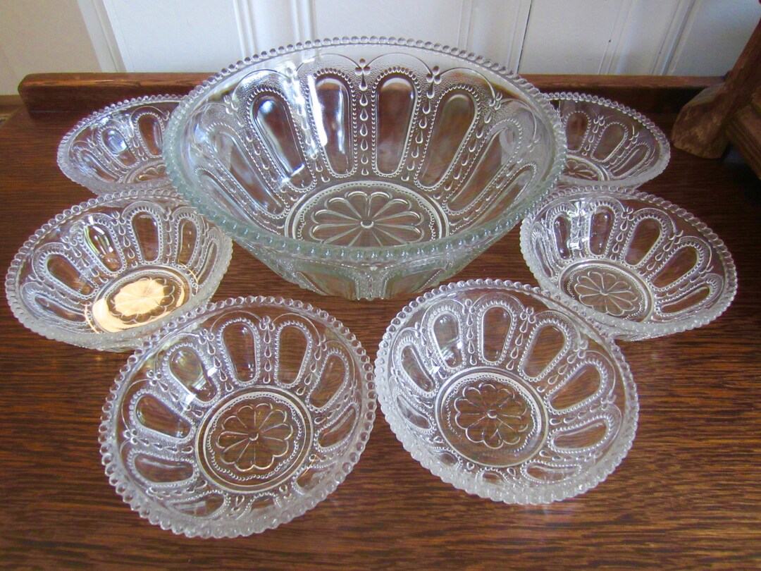 Antique Glass Berry Bowl Set - Etsy