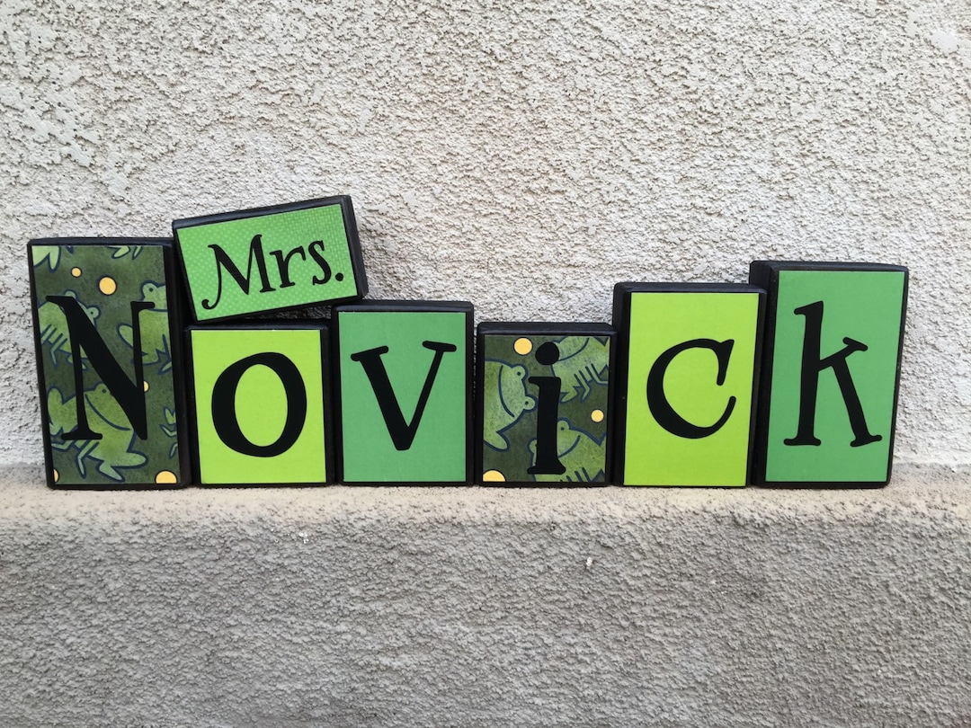 Teacher Gift - Frog Themed - Etsy