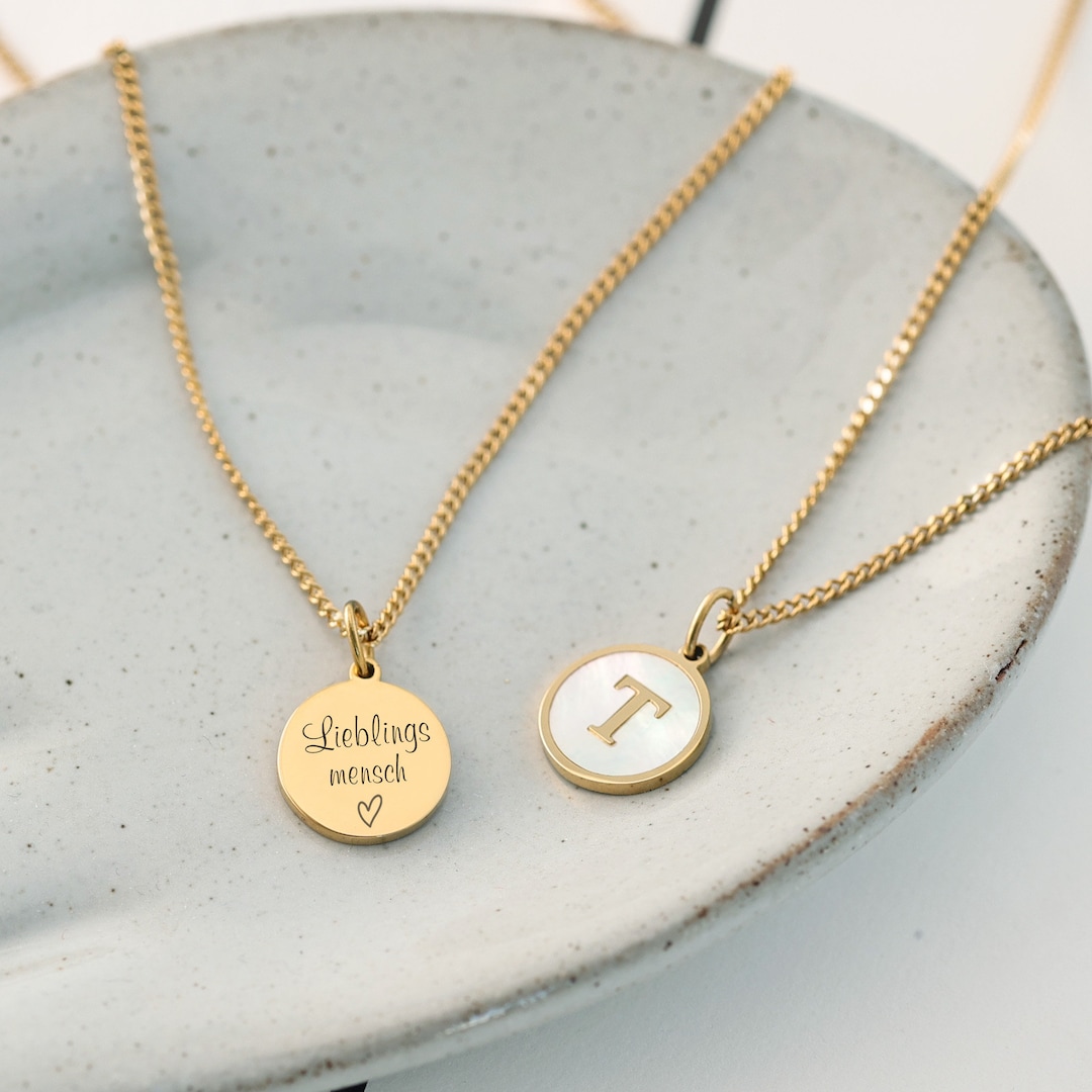 Personalisierte Perlmutt Initialen Kette Buchstaben Kette Familie Halskette Kette Mit Gravur ...