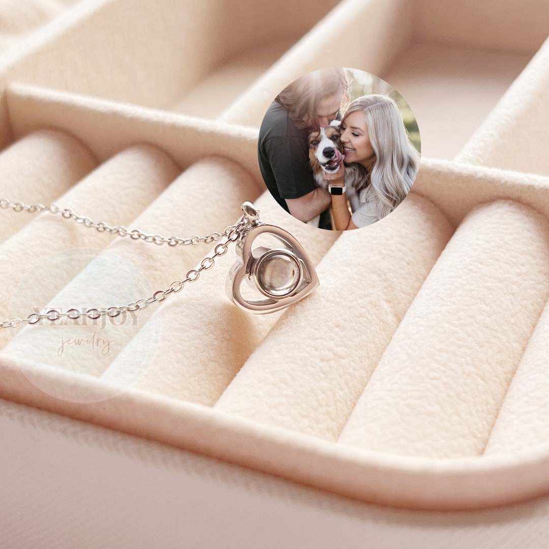 Heart Projection Necklace , Photo Projection , Photo Necklace , Picture ...