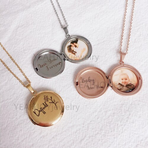 Personalized Handwriting Engraved Photo Locket Necklace | Etsy