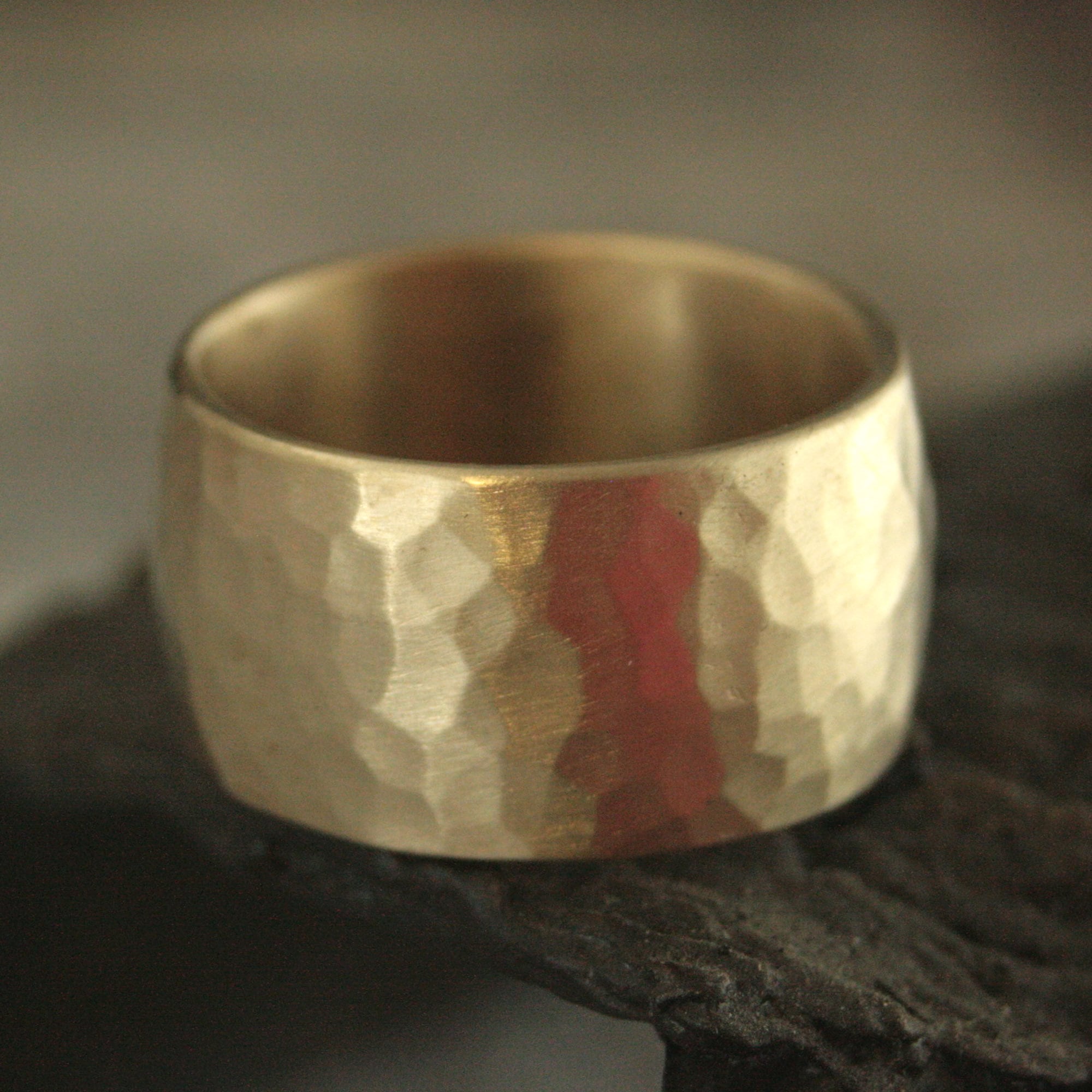 12mm gold band store