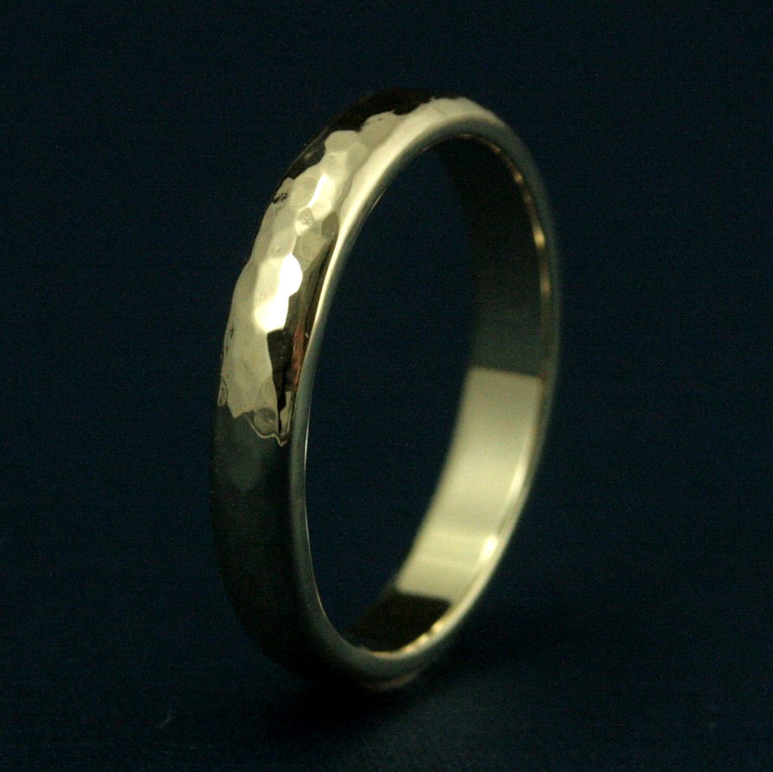 Men's Wedding Band4mm Wide by 2mm Thick Hammered | Etsy