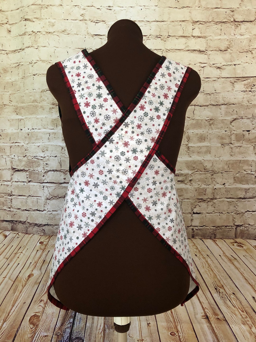 Christmas Cross Back Slip-on Apron, Japanese Style Cross Back Cotton ...
