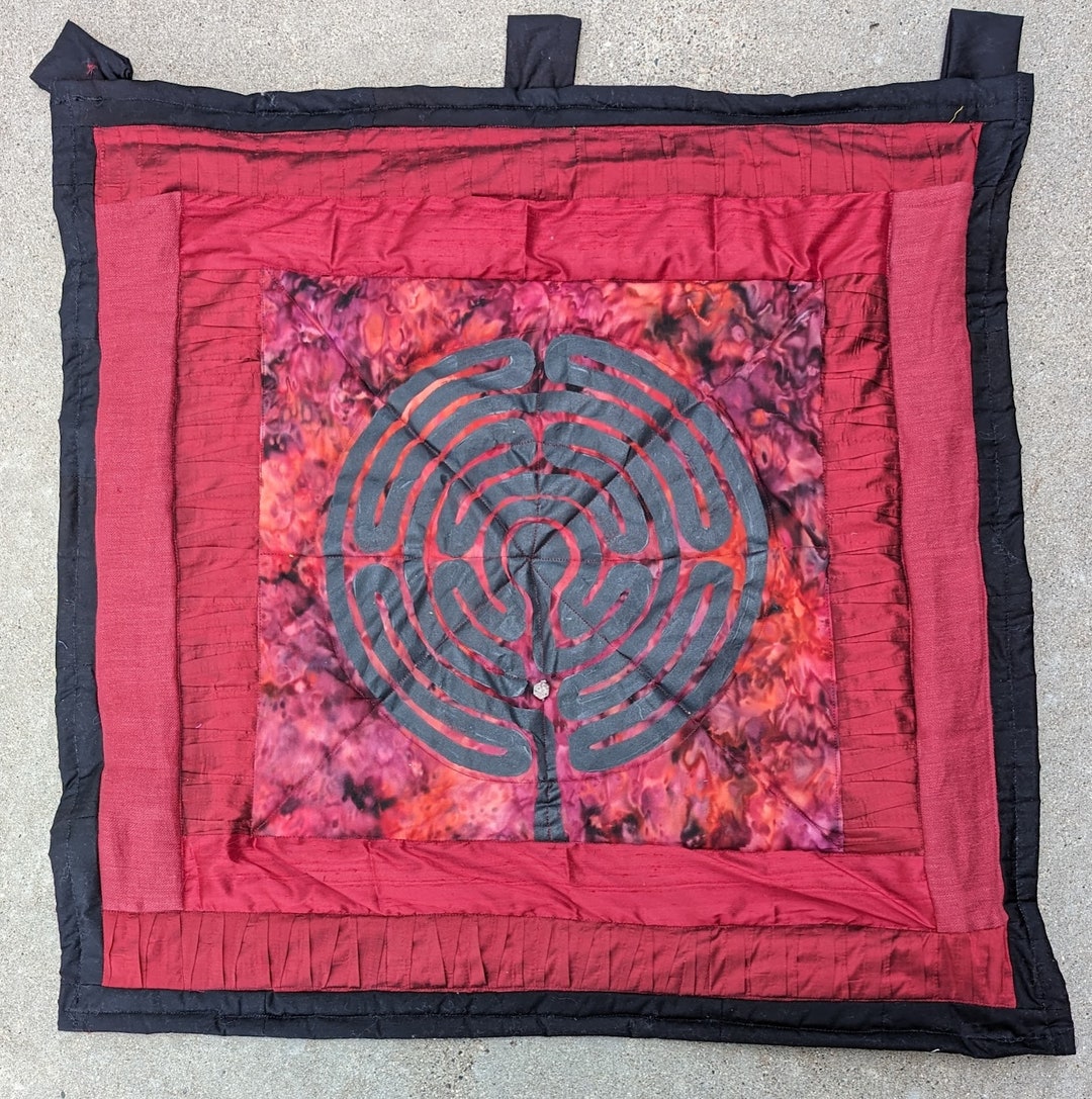 Labyrinth: Root Chakra - Etsy