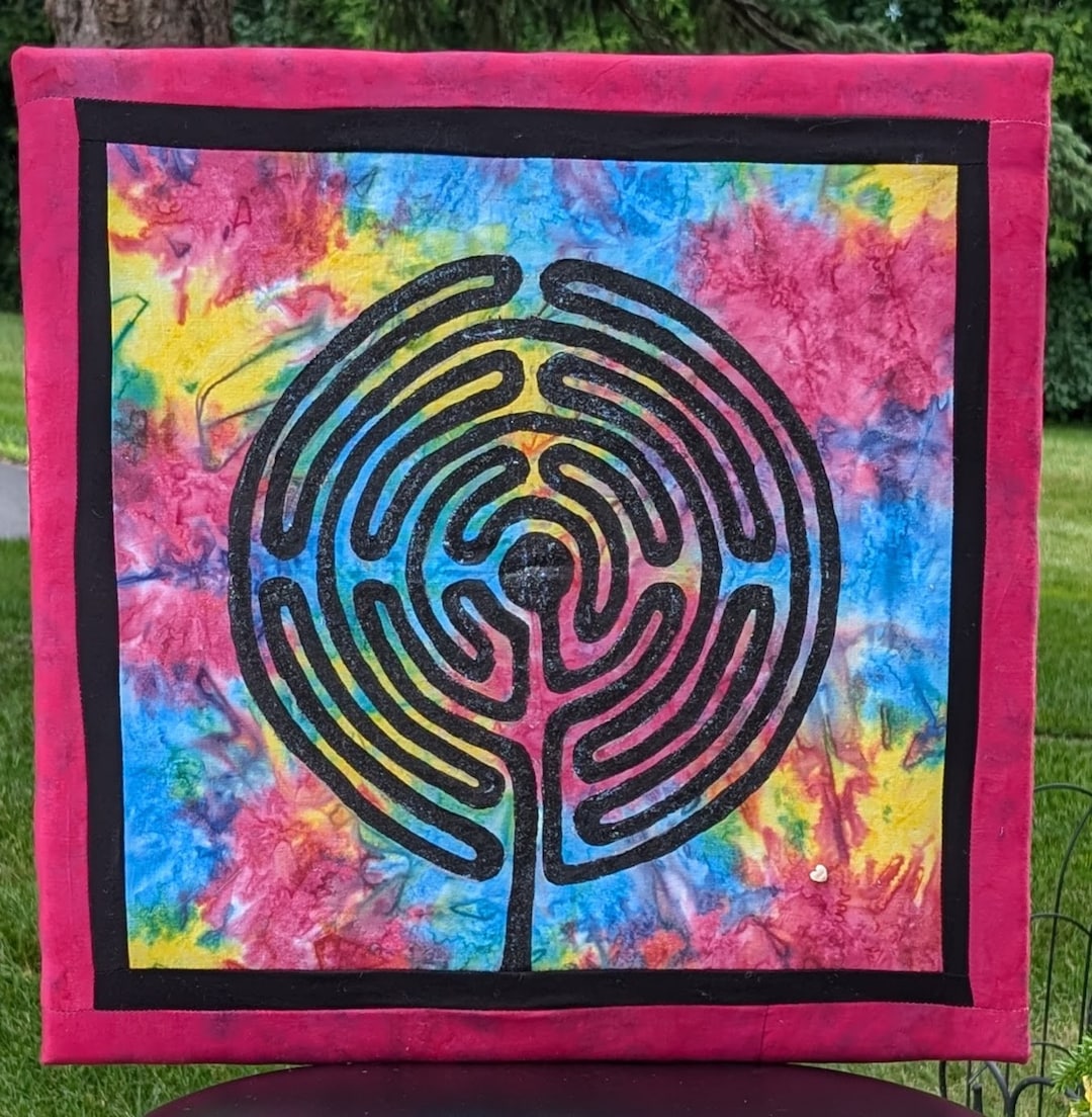 Rainbow Wall Labyrinth - Etsy
