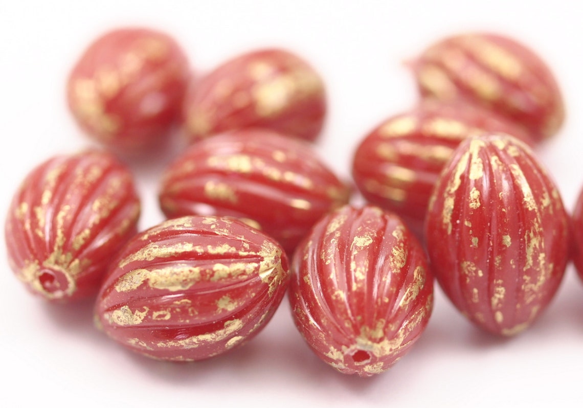 Vintage German Beads Red Plastic Beads 17x12 Mm Lucite - Etsy