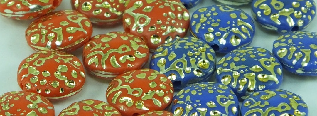 25 Pcs Vintage German Beads ,ornamented Plastic Beads , Charms of ...