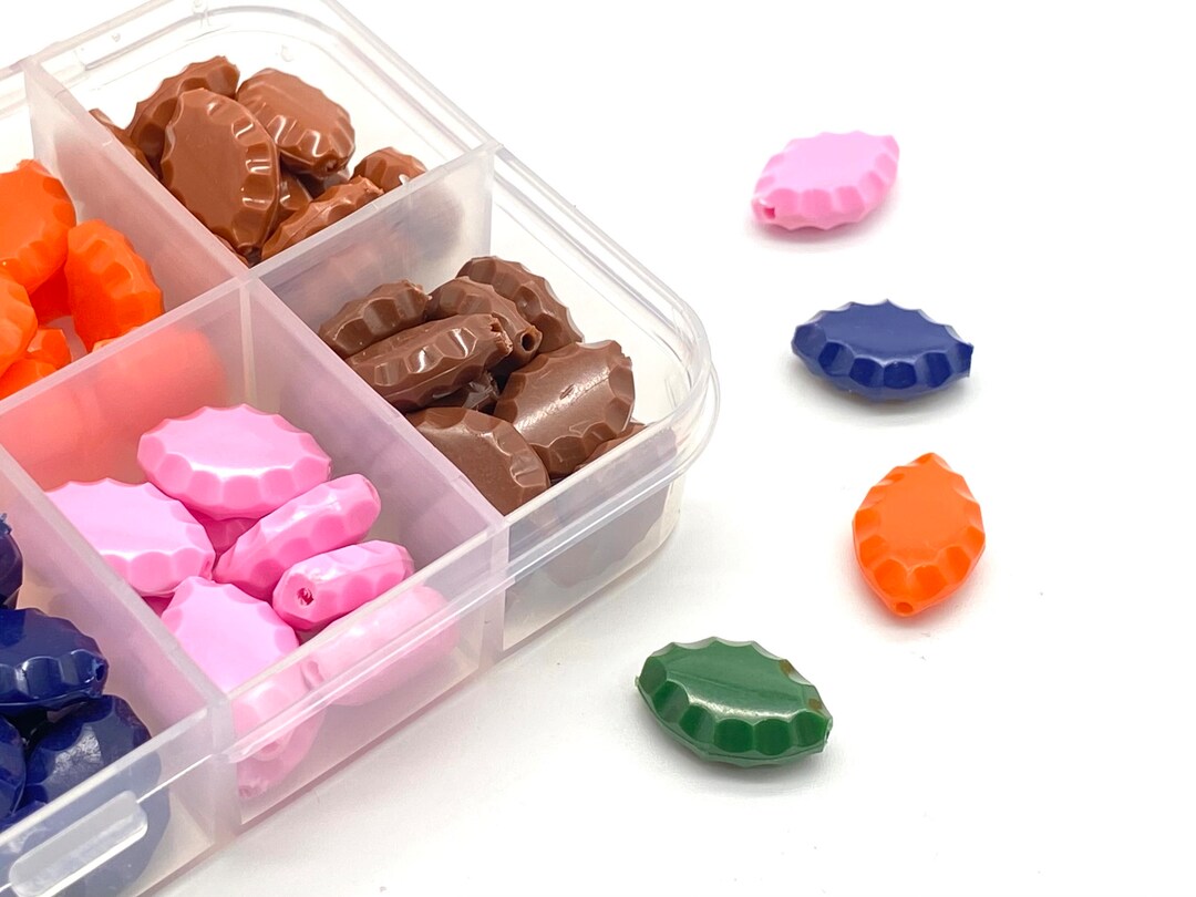 Colorful Vintage Bead Set - 16mm Plastic Beads in Special Jewelry Box ...