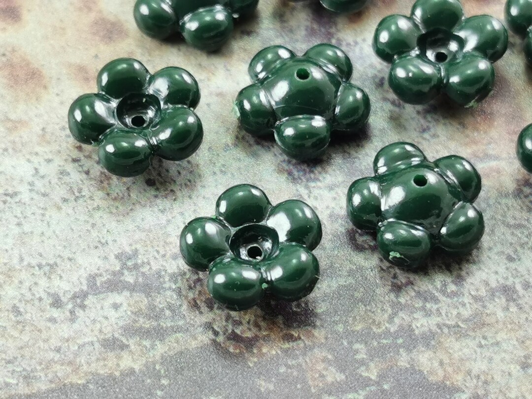 Green Flower Beads (20pcs) , Vintage German Beads , 14mm , Vintage ...