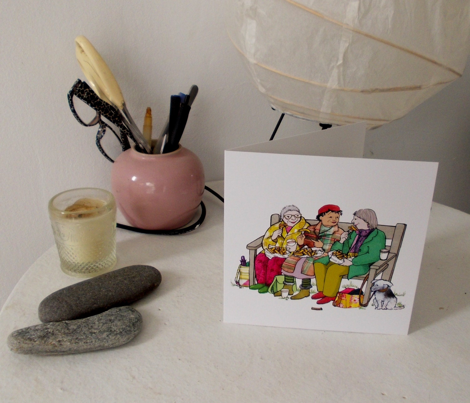 GIGGLE AND CHIPS A Friendly Funny Card .three Friends Having a Laugh ...