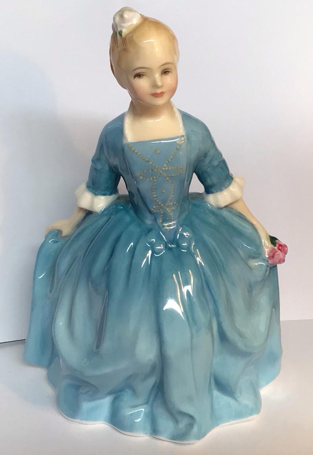 W140 Vintage Royal Doulton “A Child From Williamsburg “ Beautiful Lady ...