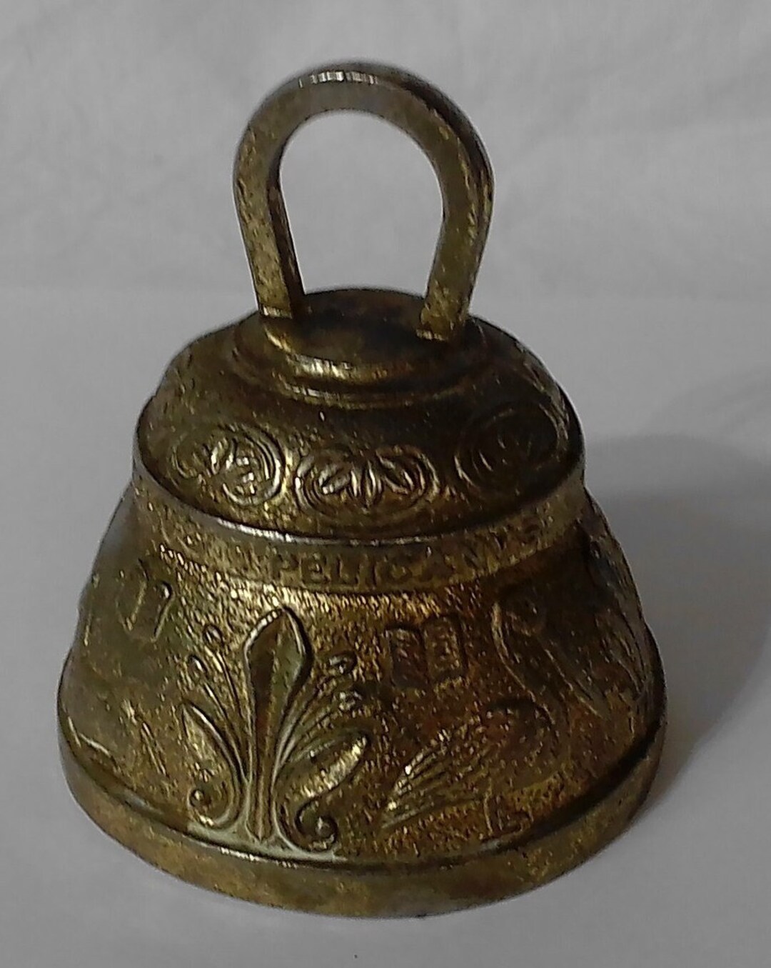 T54 Sanctuary sanctus Bell Antique Aqvilla Agnvs X Pelicanvs Leo X ...