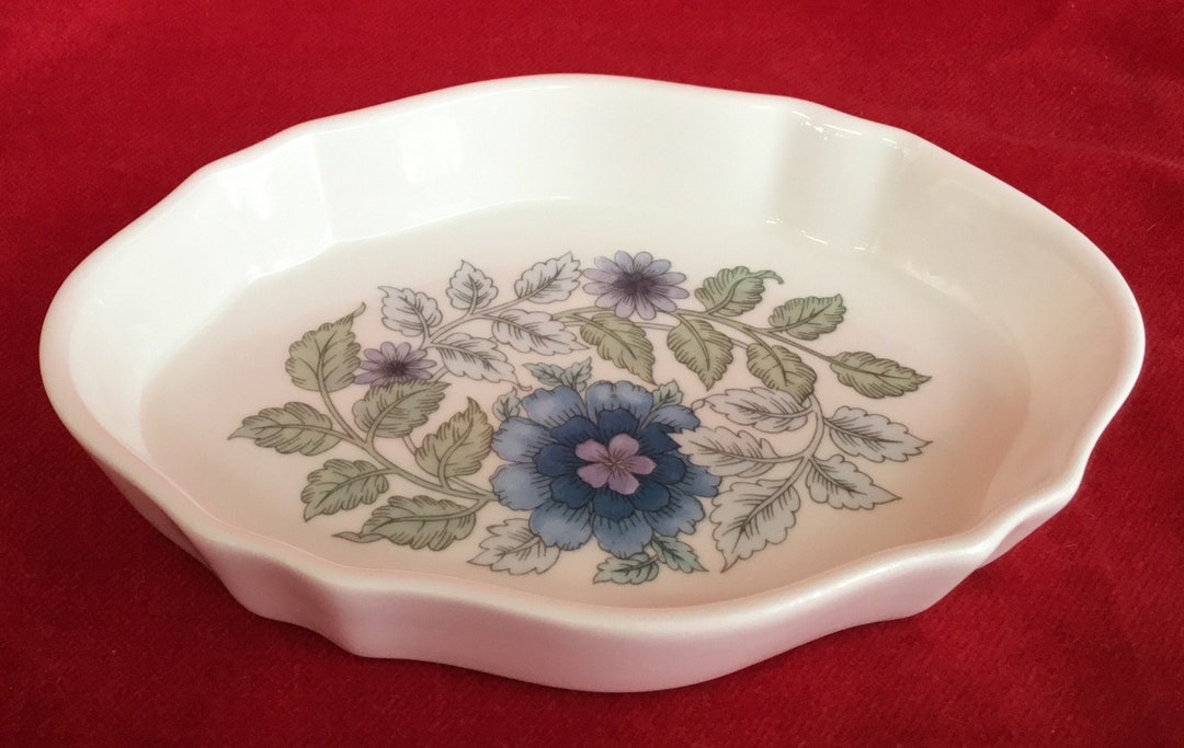 W67 Vintage Wedgwood Clementine Pattern Small Pin Dish. Bone China ...