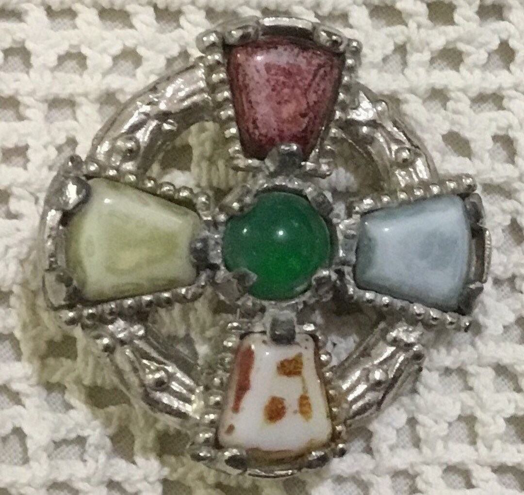 B3 A Delightful Little Vintage, Celtic Brooch in the Style of Jacobite ...