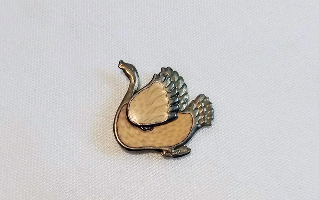 JP2708 Vintage Silver Tone and Enamel Goose Brooch. C1980's. Gift Idea ...